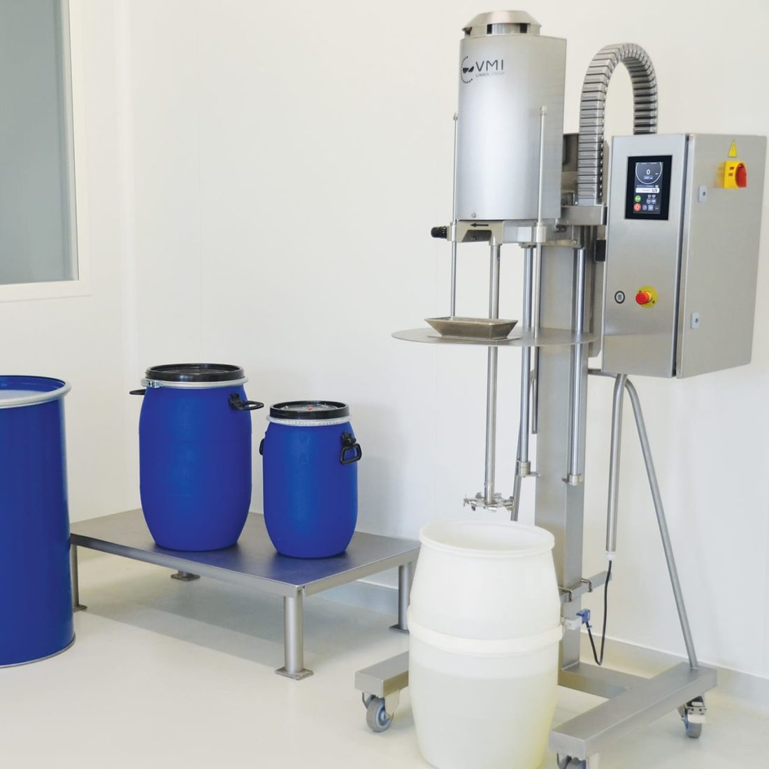 VMI industrial mixers for the health - chemical industry